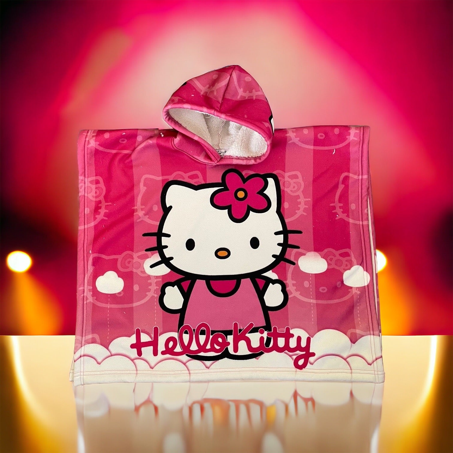 Hello kitty fleece poncho | NATIVE SPIRIT
